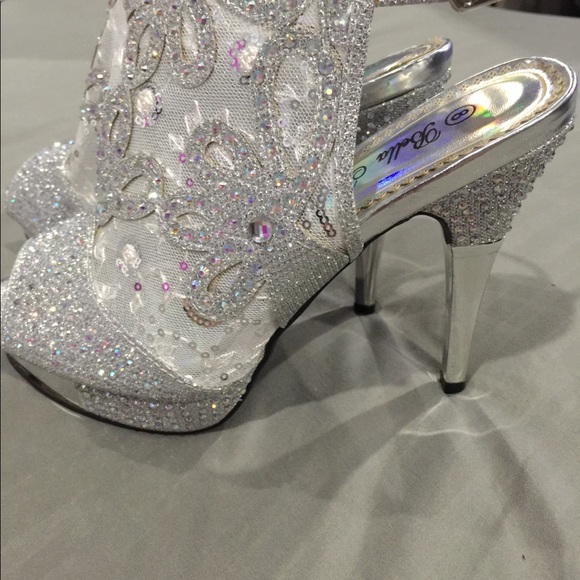 Bella Hanna | Shoes | Silver Bling Ab Crystals Adorned Platform Heels ...